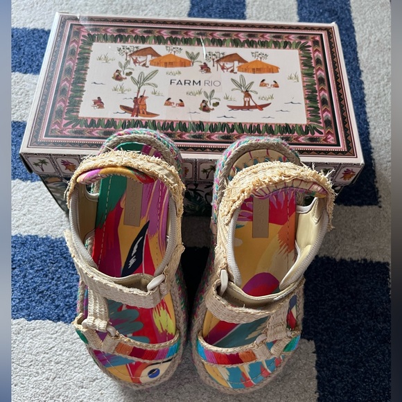 FARM Rio | Shoes | Farm Rio Colorful Toucans Flatform Raffia Velcro ...